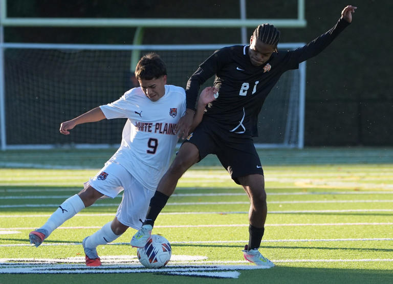 Mamaroneck tops White Plains, plus other boys soccer results for week ...