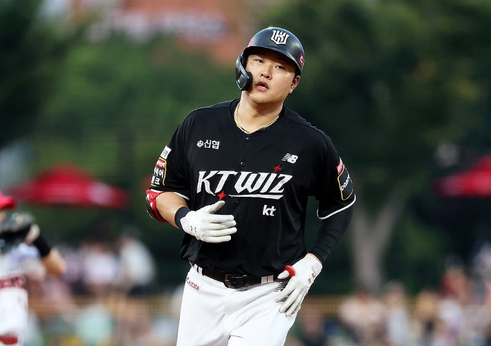 '2019년 KS MVP' kt 오재일, 21년 선수 생활 마무리