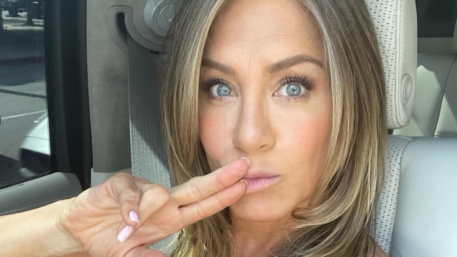 «Utrolige magemuskler»: Jennifer Aniston imponerer som 56-åring