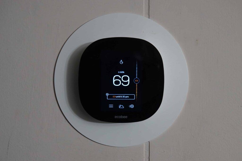 25 simple home hacks that make everyday life easier