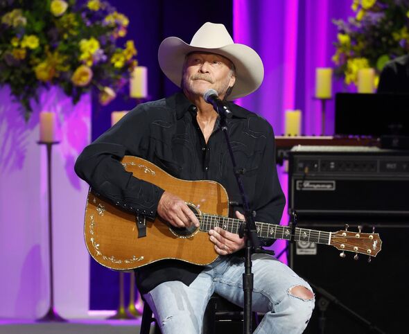 Inside Alan Jackson's upcoming retirement concert as he opens up about ...