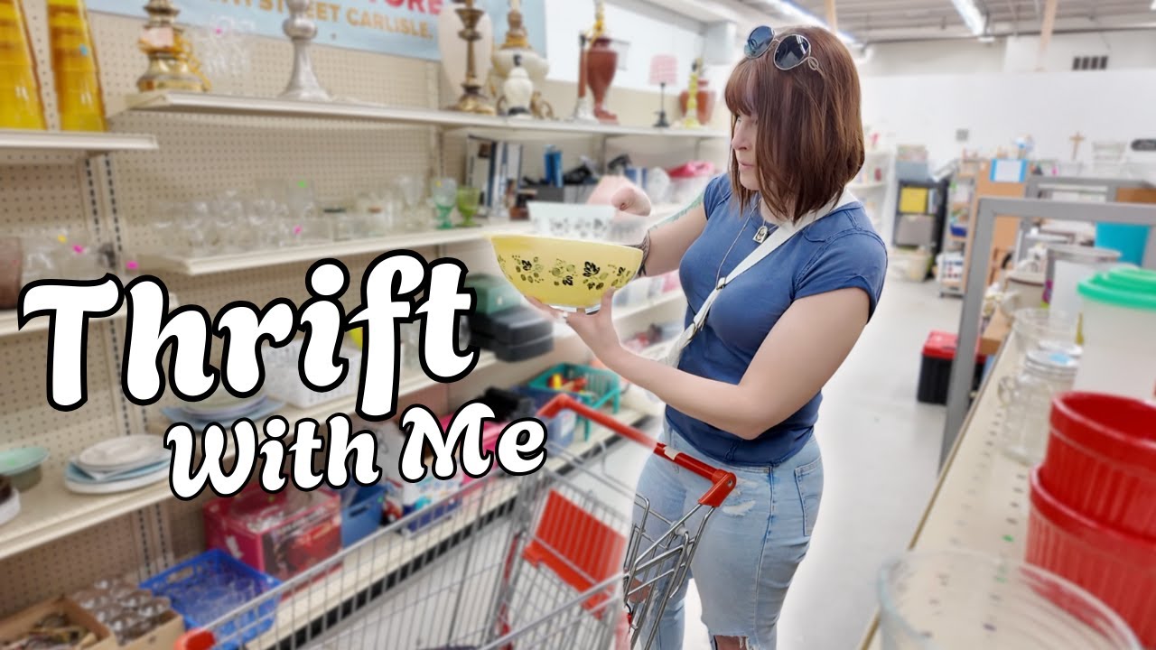 Small but Great, Thrift with Me | Crazy Lamp Lady + Booth Reset