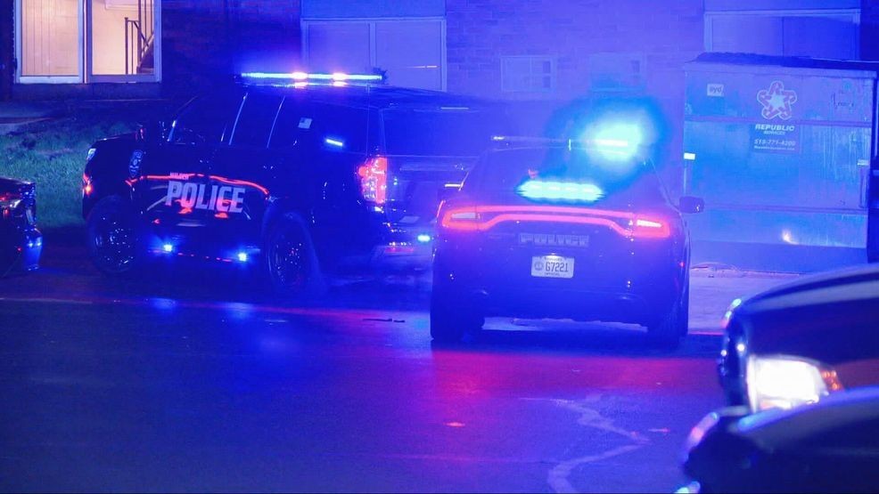 Large police presence at apartment complex in NKY