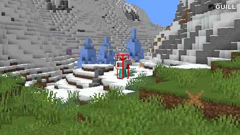 Jouer à Minecraft UHC avec crafts aléatoires