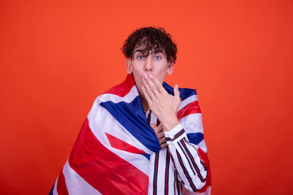 Things British People Do Openly Now That Would’ve Been Mortifying 20 ...