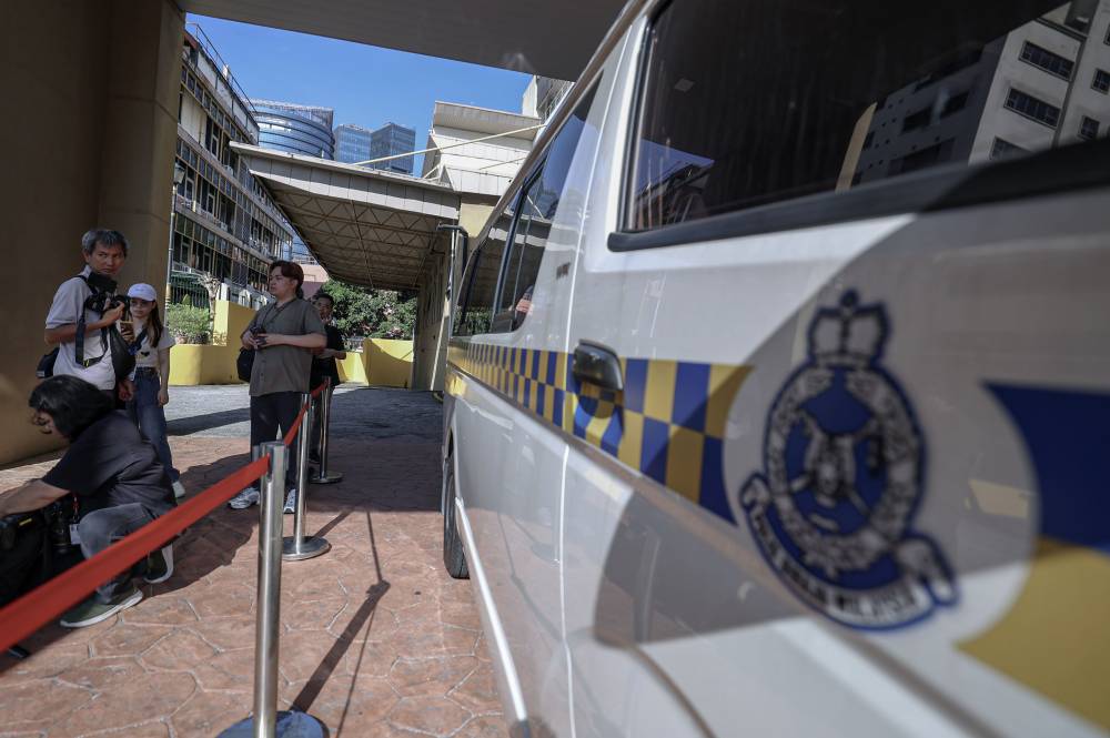 200 stab wounds point to severe psychological disorder, not crime of ...