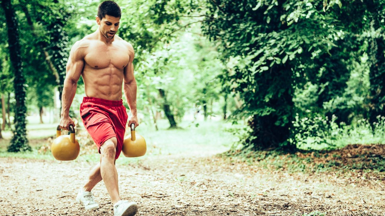 Forget long gym sessions: This 7-7-7 kettlebell workout builds full ...