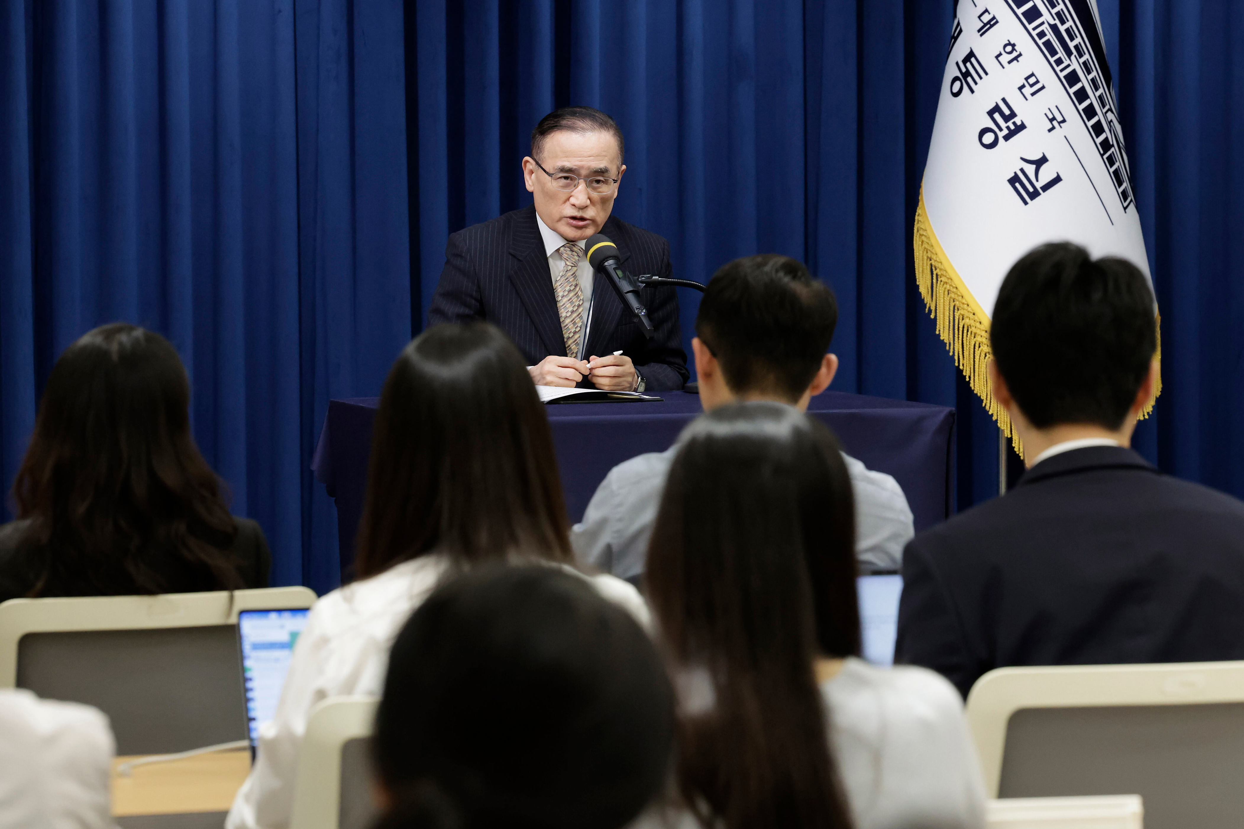 Breaking: Presidential Office Repatriates 60 Korean Suspects from Cambodia