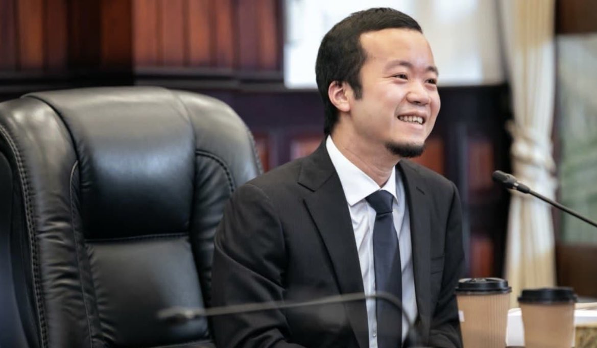 中共助電詐集團證據曝光! 「這大官」曾會陳志 還頒獎表揚太子集團