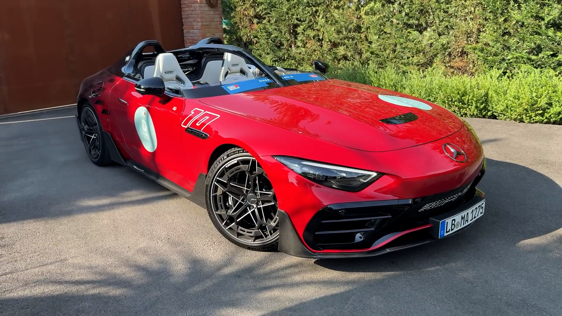 AMG Mythos PureSpeed – Design, Sound, and Speed Redefined