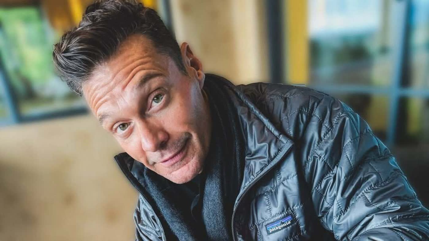 Ryan Seacrest Now: Fans Sound Alarm On Host's Gaunt Face, 'Dead Eyes'