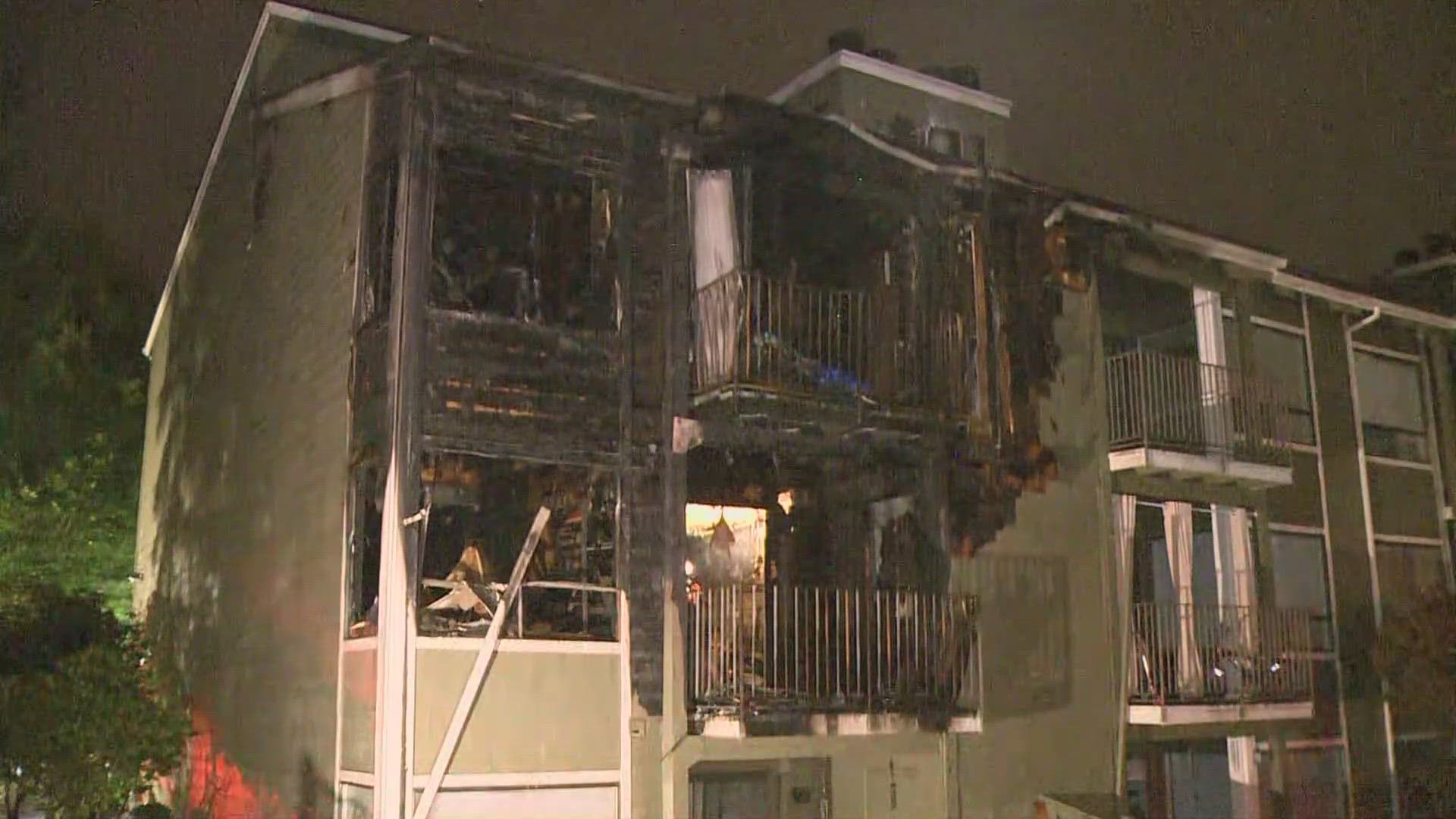 BREAKING: Apartment fire in Kent