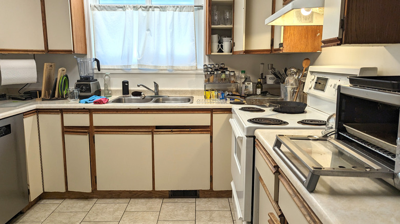 This Thing Boomers Still Have In Their Kitchen Says More Than They Realize