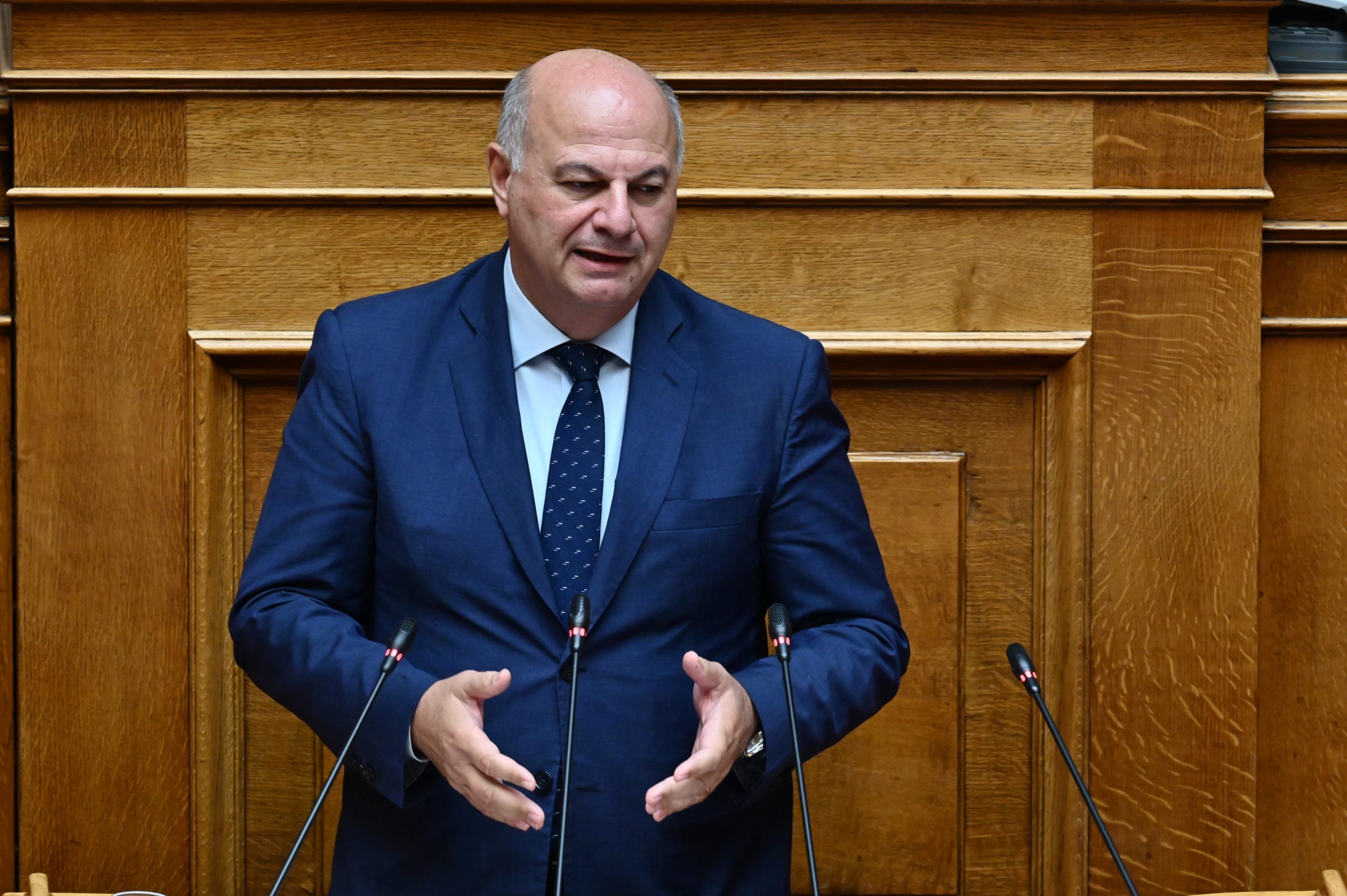 Τσιάρας στον Realfm 97,8: Ο διάλογος είναι πράξη ευθύνης – Η ...