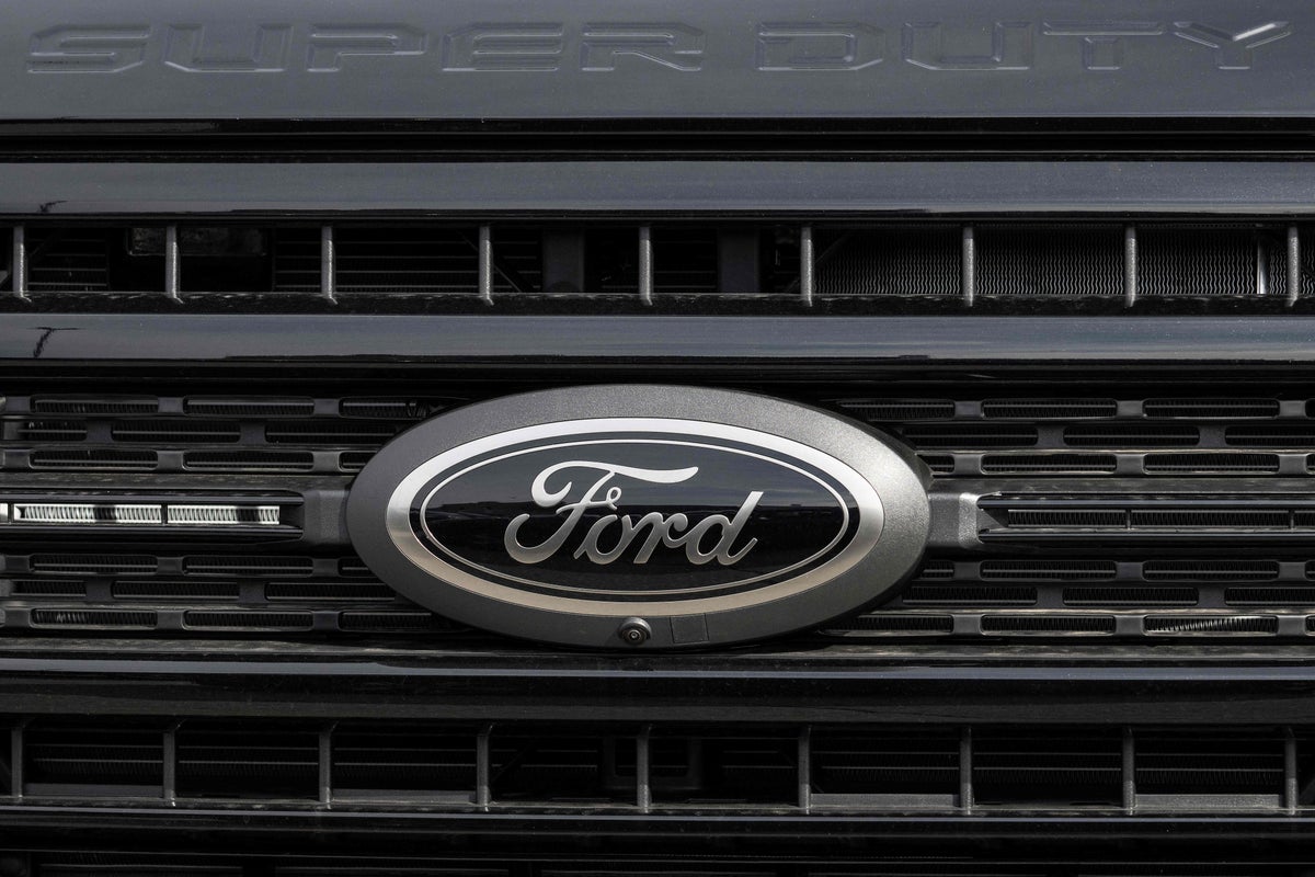 Ford recalls 625,000 vehicles over two issues that can lead to crashes ...
