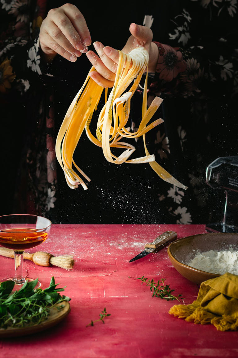10 Cooking Mistakes That Quietly Ruin Your Pasta, According to Chefs
