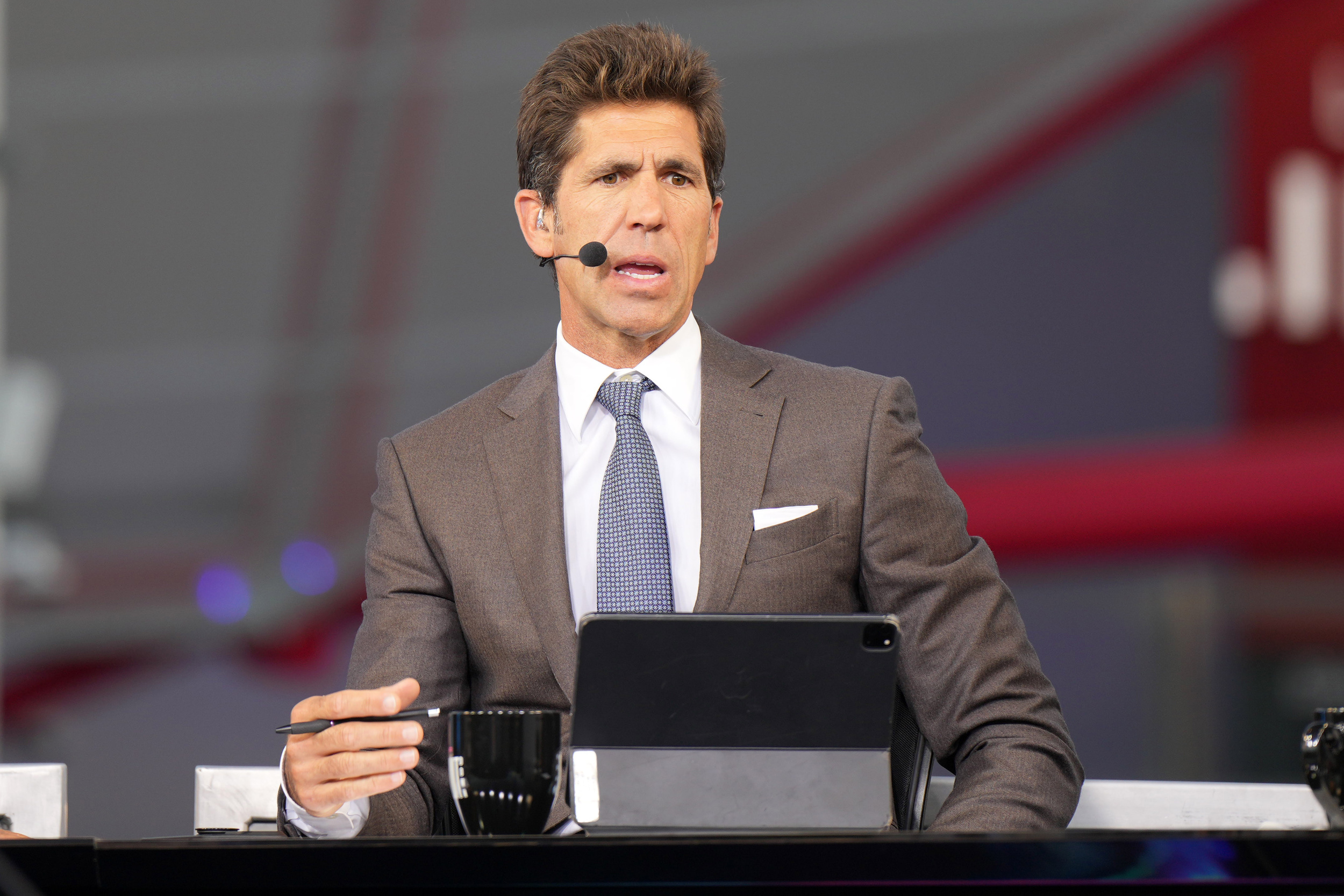 Bob Myers leaves ESPN to join Sixers’ ownership group