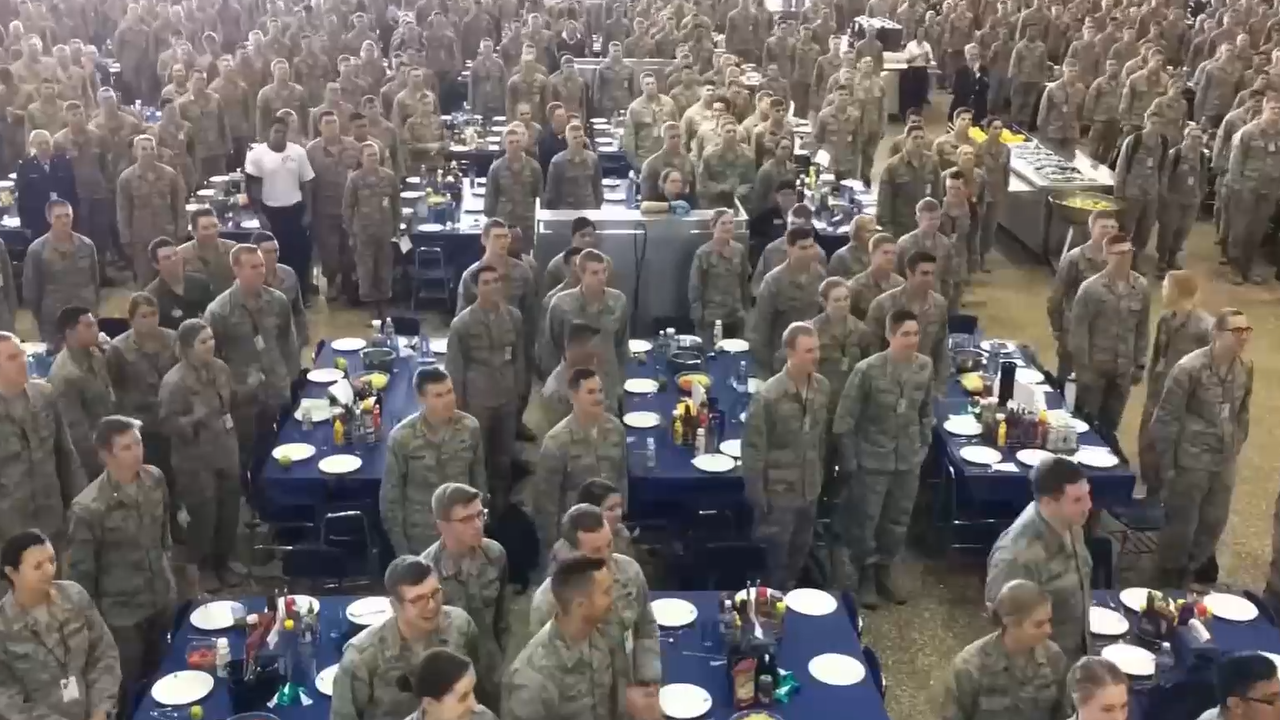 Inside America’s Biggest Military Mess Hall: 4,000 Cadets, 30 Minutes ...