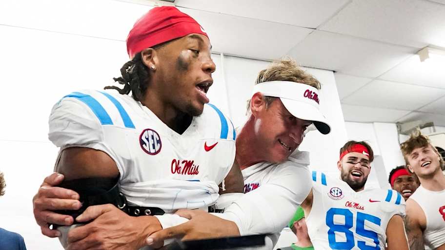 Former Alabama Quarterback Predicts Winner of Ole Miss Football vs ...