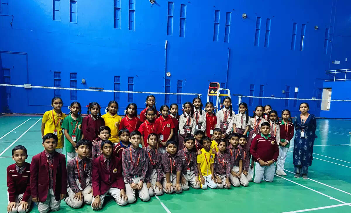 DAV Public School Students Explore Dharamshala International Stadium