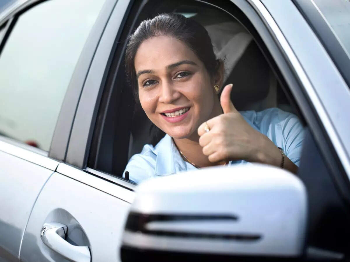 Bengaluru man was stuck in Indiranagar, shares how female auto driver ...