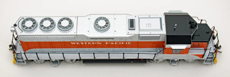 Rapido HO EMD GP40 review