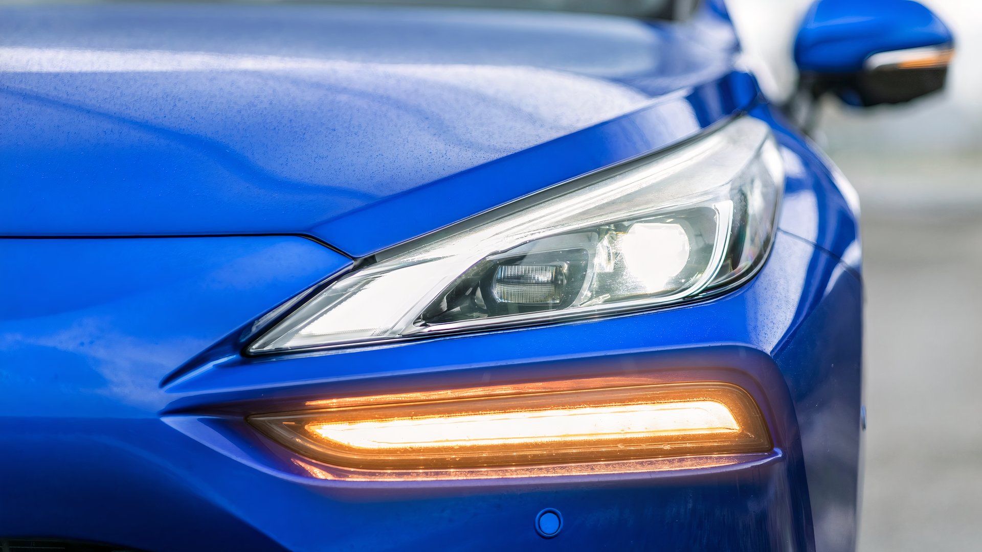 Toyota Mirai sales go from bad to worse