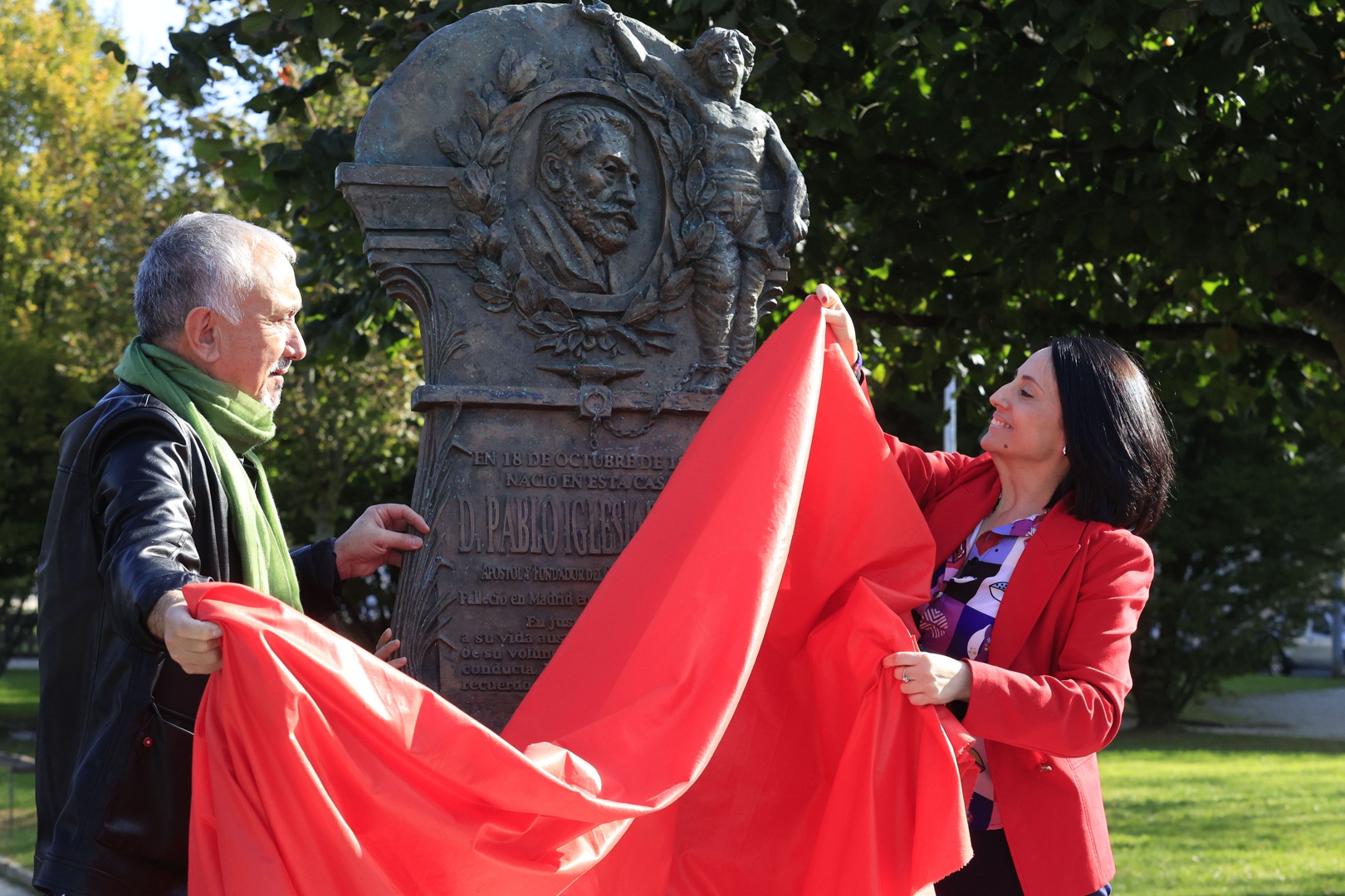 PSOE y UGT homenajean en Ferrol a Pablo Iglesias en el 175 aniversario ...