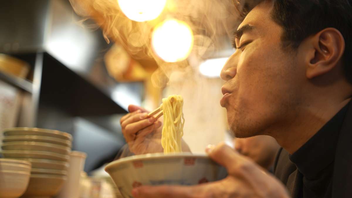 Loud chewing and slurping? In these countries it’s not bad manners, it ...