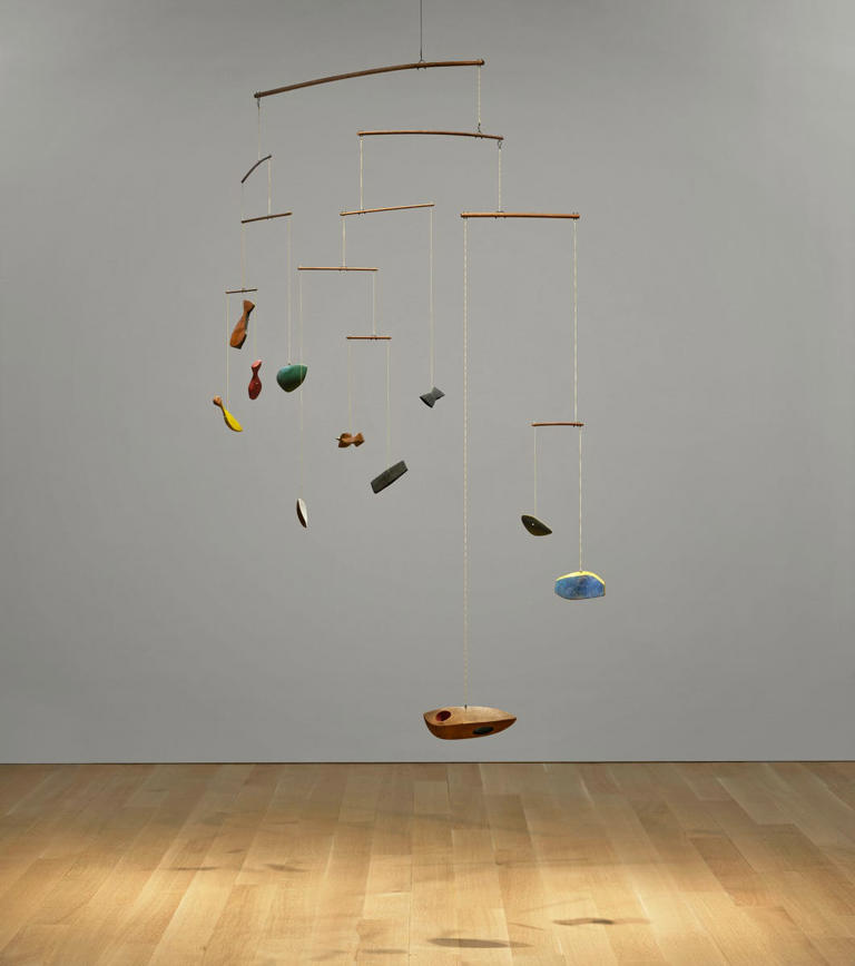 An Alexander Calder Mobile With the Artist’s Highest Estimate Ever ...