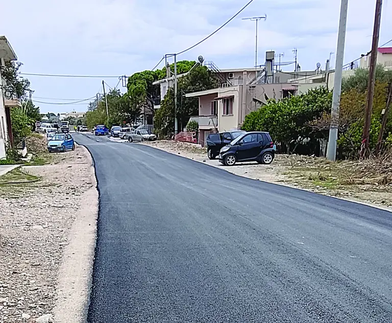 Τρένο: «Μπαλώματα» ανάγκης στον Αγιο Βασίλειο – Ασφαλτόστρωση αντί ...