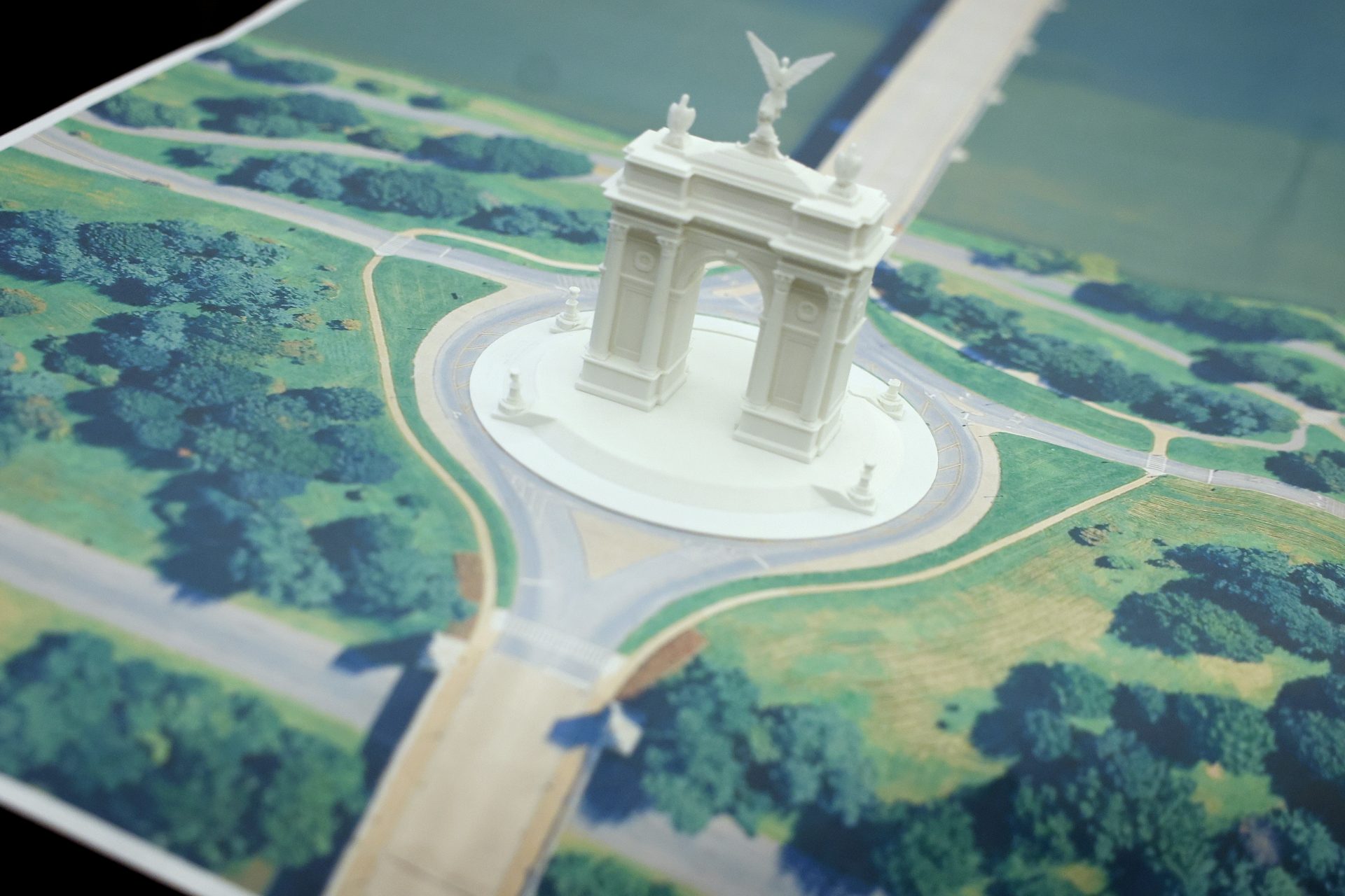 Trump’s grand monument plan for a Parisian-looking D.C.