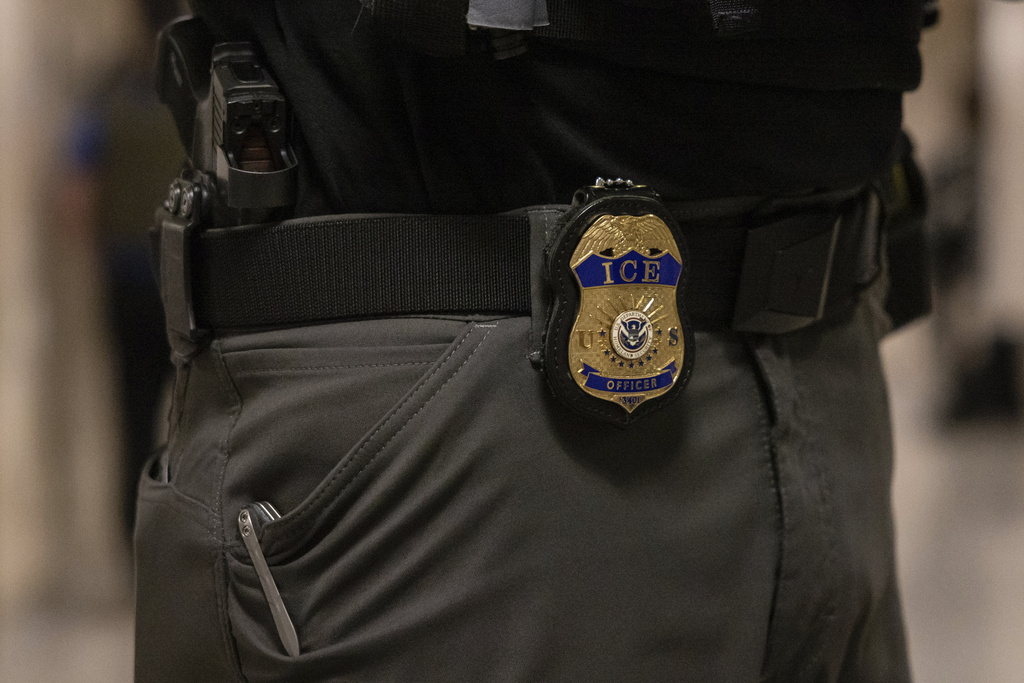 ICE arrests Chicago-area officer who department says was legally hired