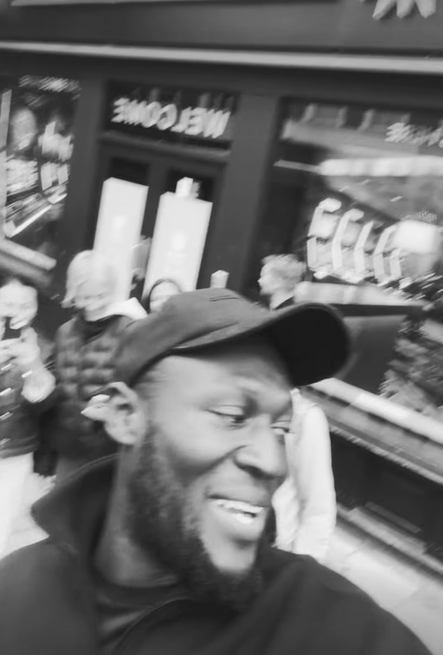 Stormzy stranded on London high street and mobbed by fans as £400,000 ...