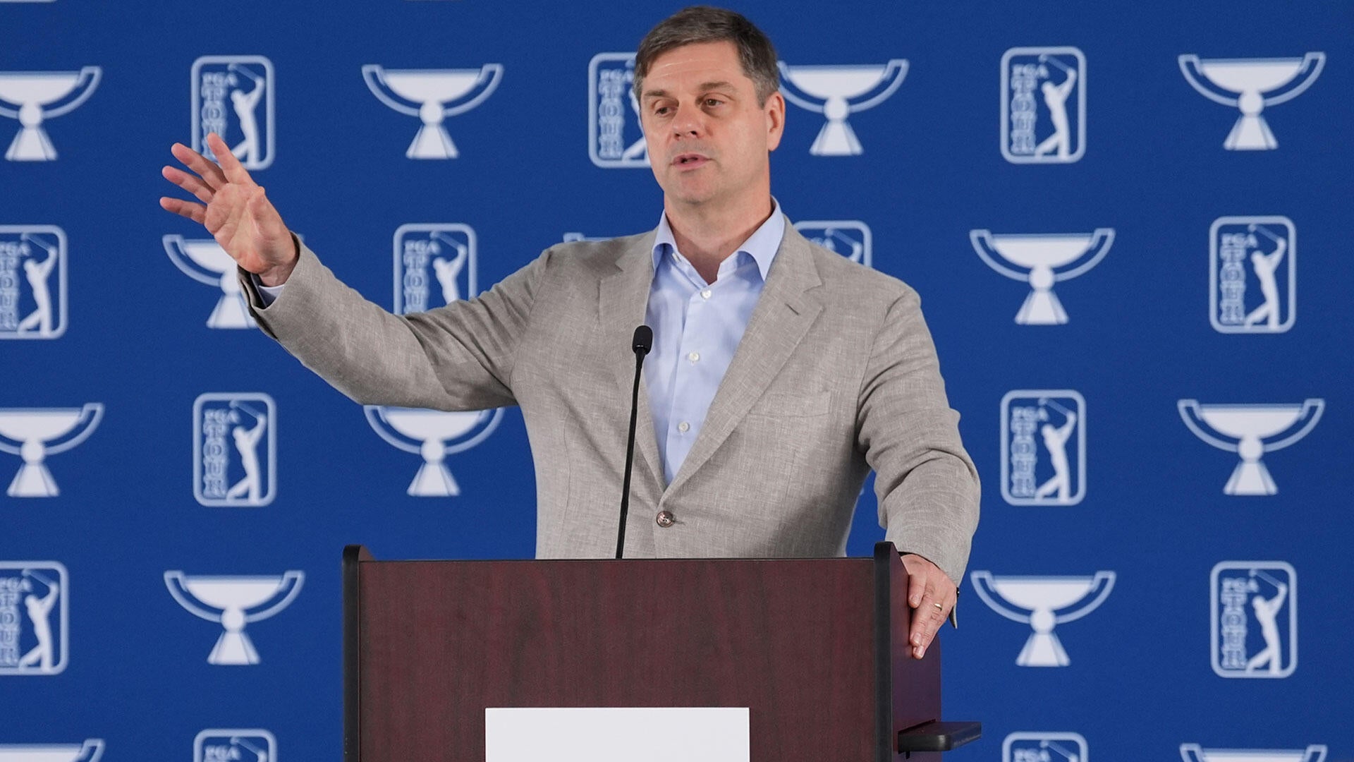 Brian Rolapp shakes up up PGA Tour leadership adding ex-NFL executives ...
