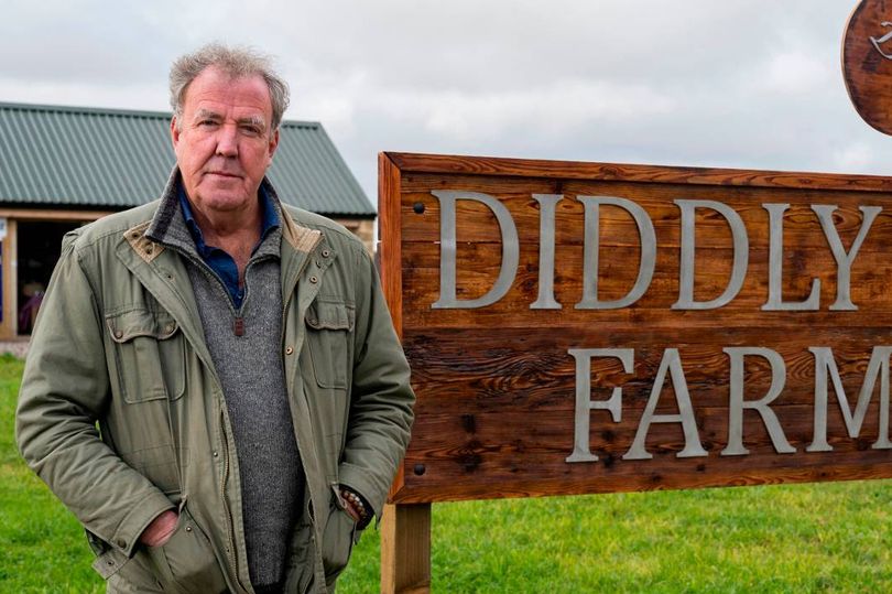Jeremy Clarkson fans rage as Clarkson's Farm star makes controversial ...