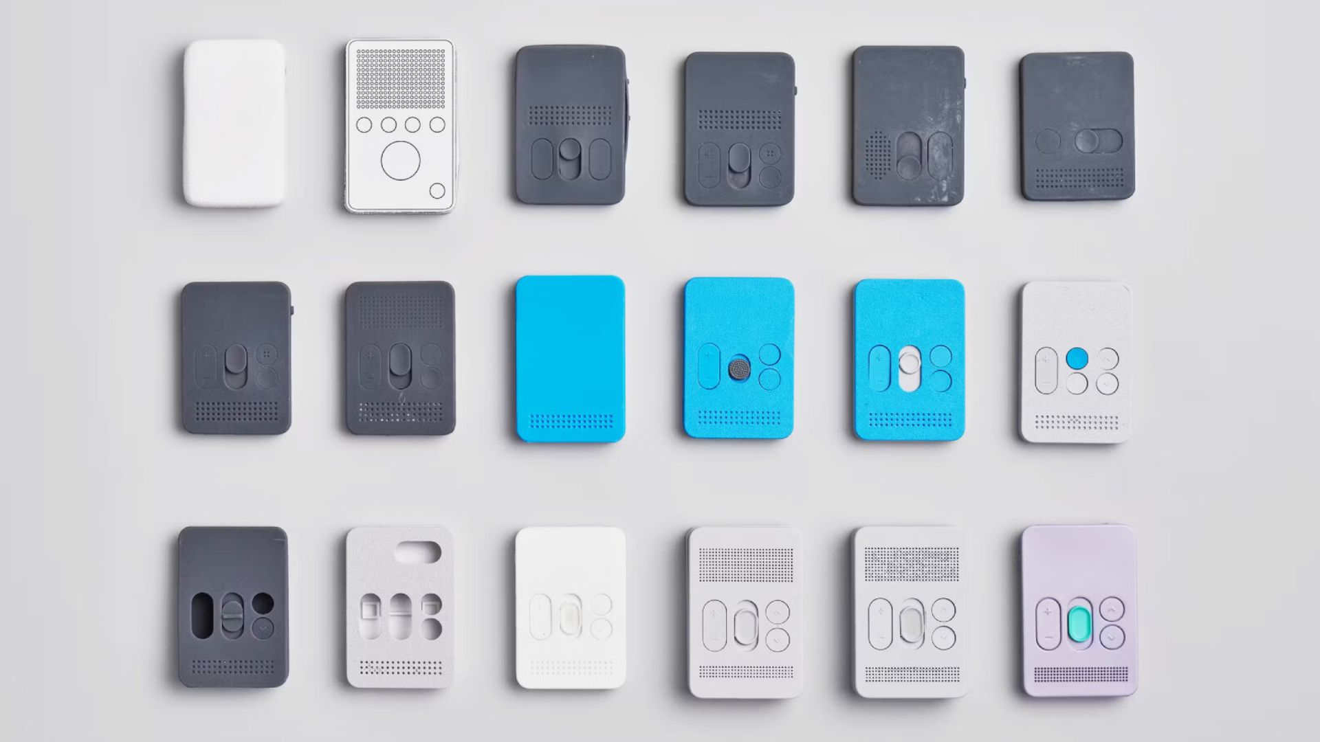 Photos: Screenless phone KARRI keeps kids connected safely without apps ...