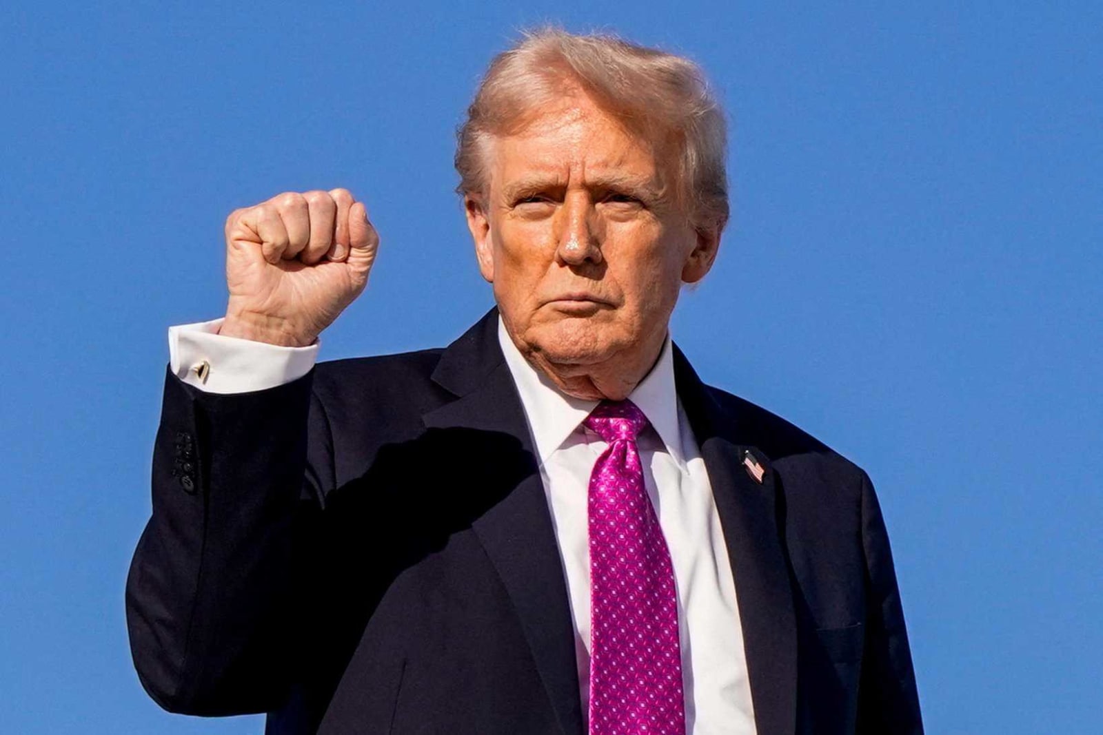 Trump boasts of best poll numbers he's ever had — as figures show otherwise