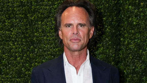 Walton Goggins to Star Opposite Amber Midthunder in 'Painter' at 20th ...