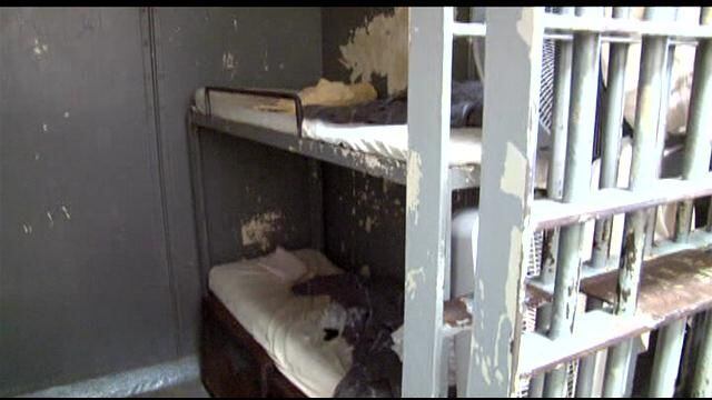 Inmate at Jeff Davis Parish Jail dies, deputies say