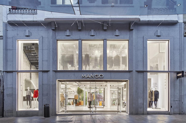 Politie: overleden Mango-baas gleed niet uit, maar werd vermoord door zoon