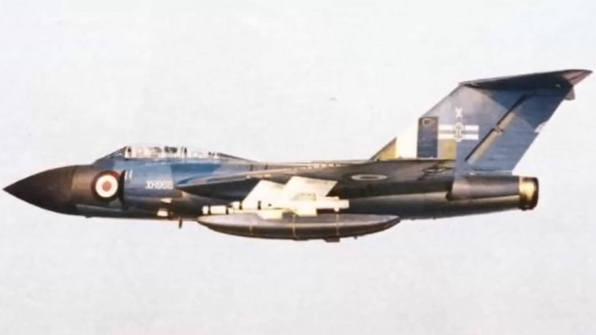 45,000 Feet, 8 Guns, Twin Engines: Britain’s Delta-Wing Defender