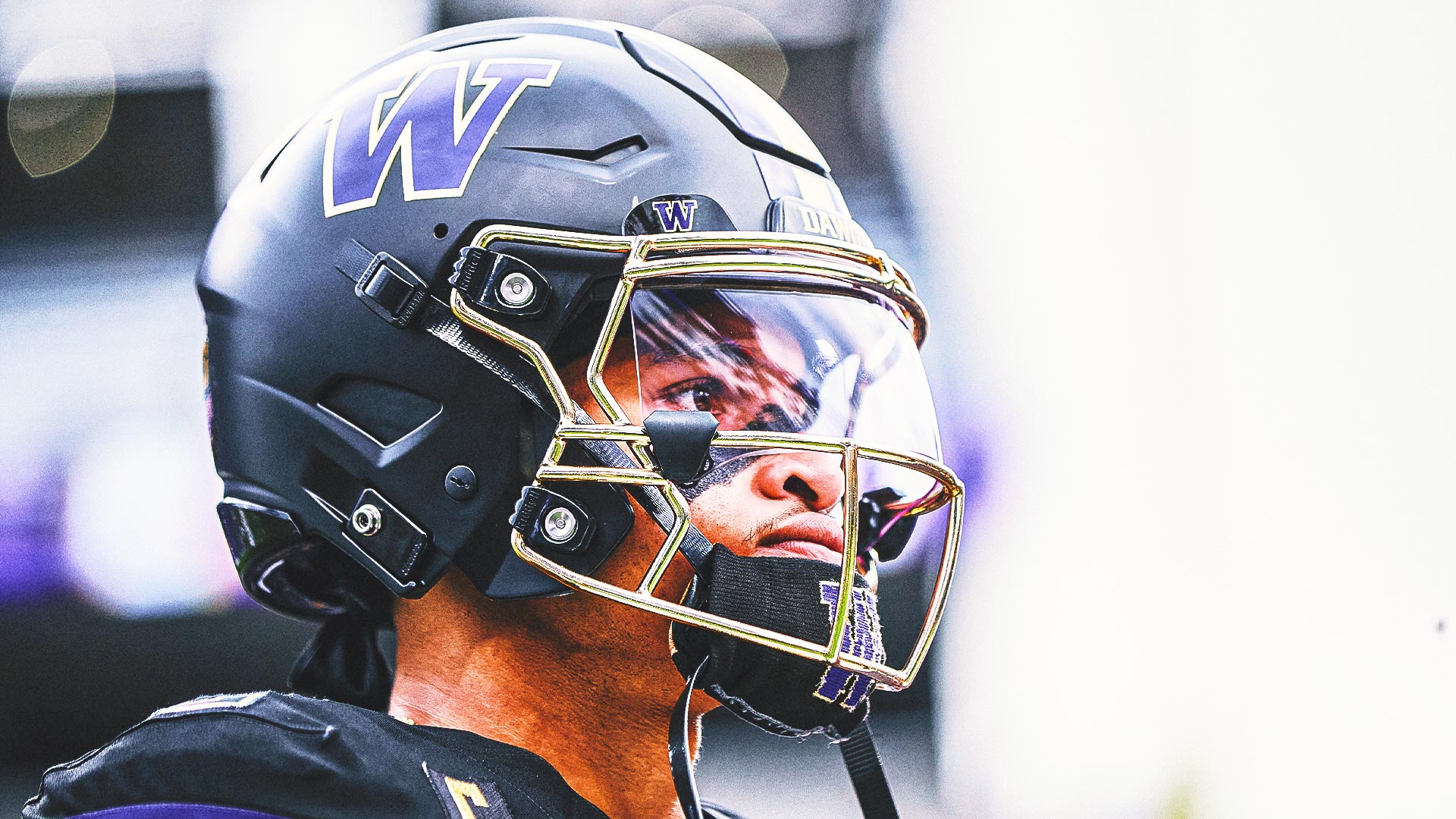 Washington QB Demond Williams Jr. reverses course, returns to Huskies