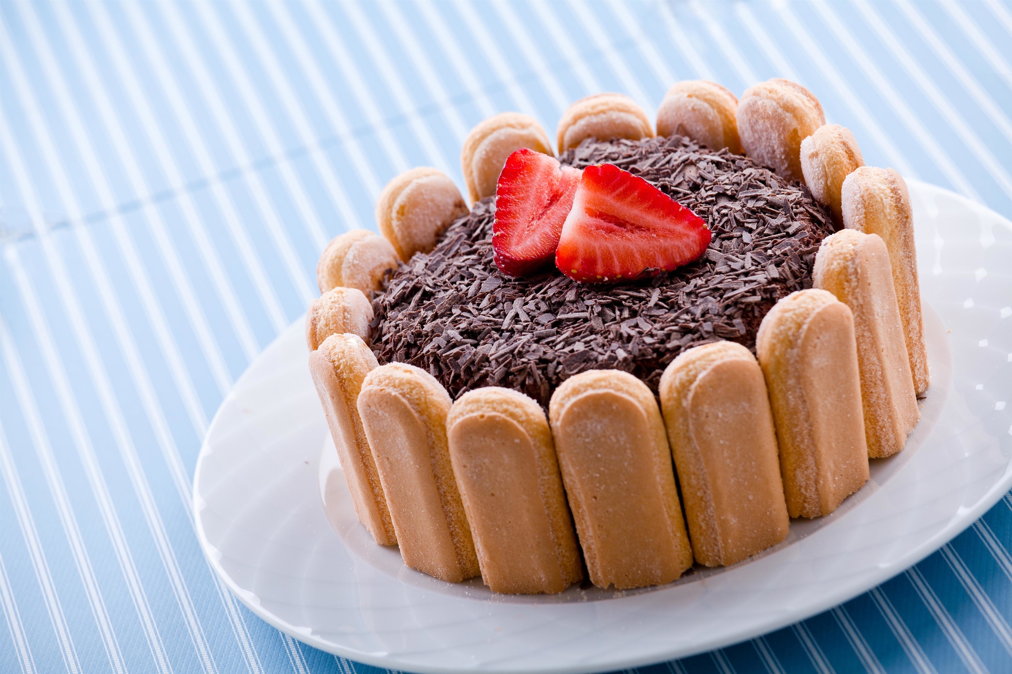 Marre des desserts trop lourds ? Ces 10 charlottes aux fruits changent ...