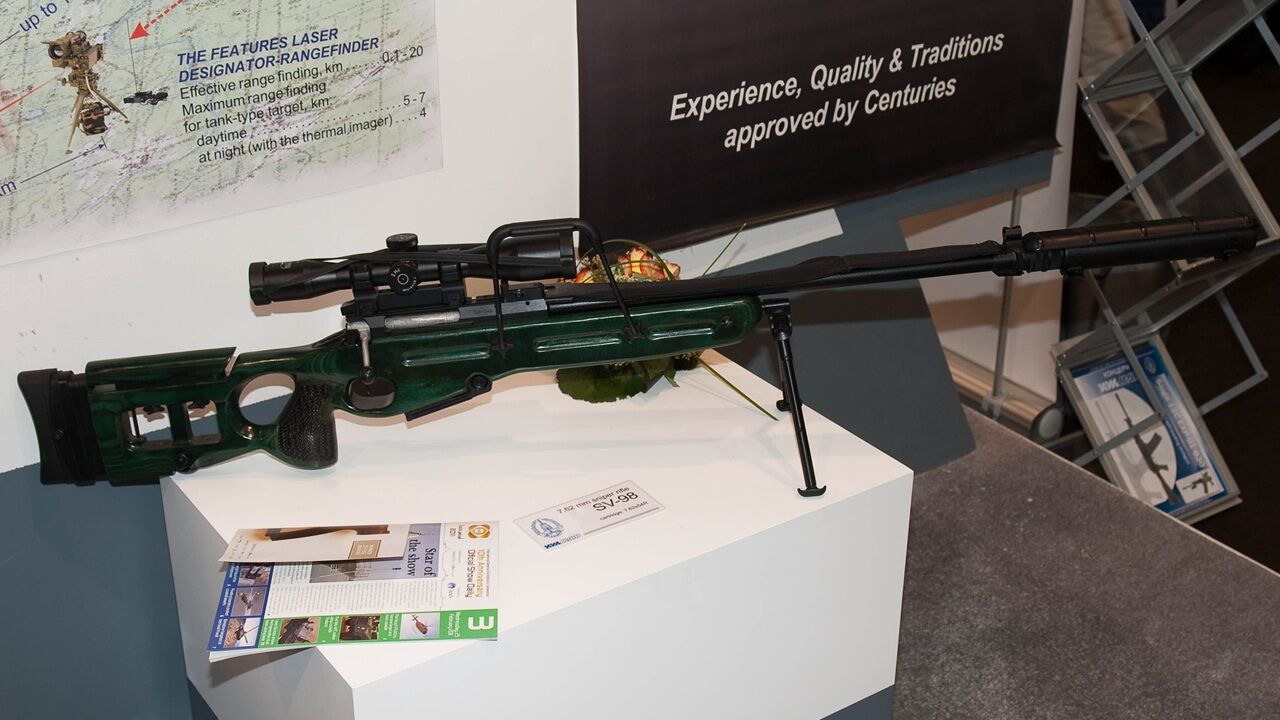 Russia’s Snipers Just Got a New Batch of Kalashnikov Rifles