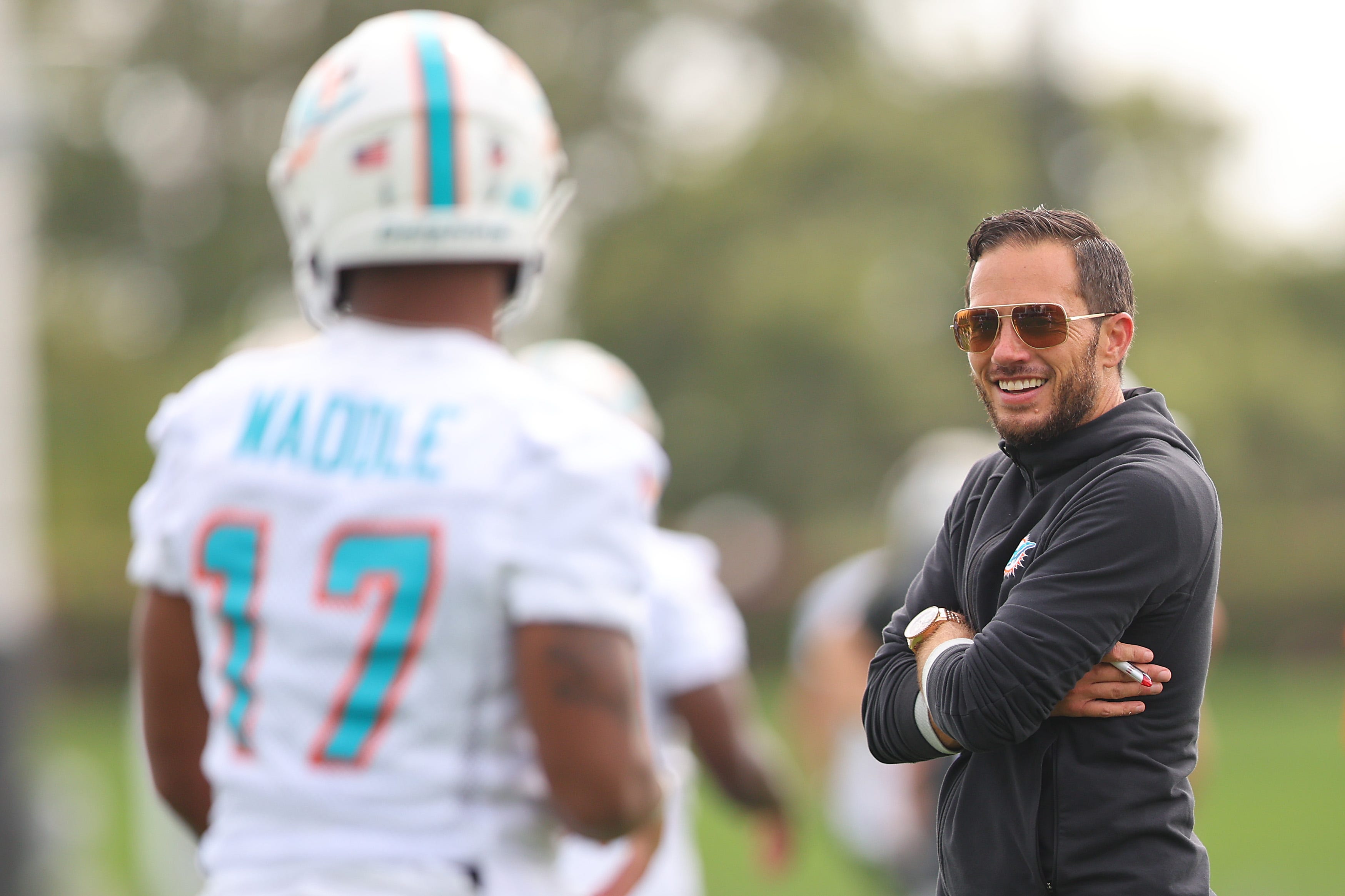 Mike McDaniel says all Dolphins trade rumors 'are baseless currently'