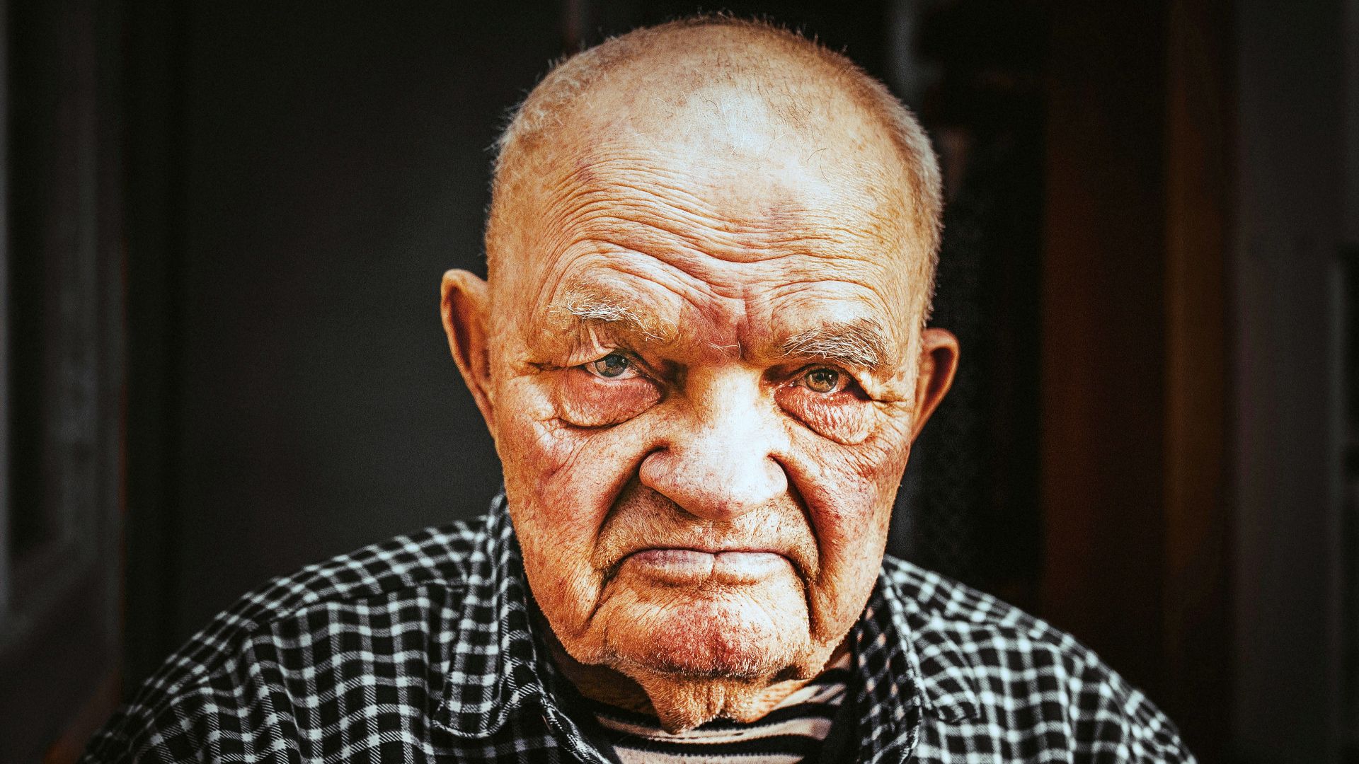 10 Toxic Things Grandparents Should Never Do & 10 That Are Always Welcome