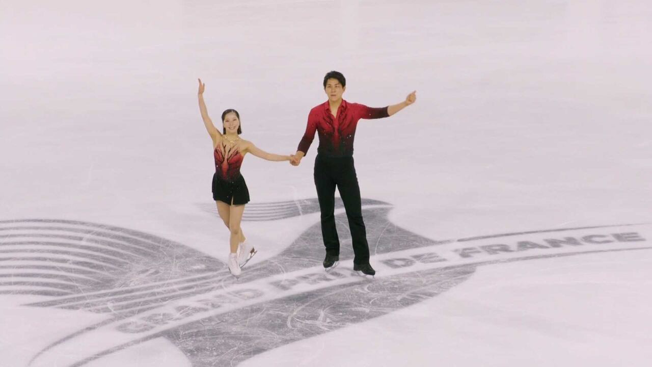Japan's Miura and Kihara lead after pairs short program at Grand Prix ...