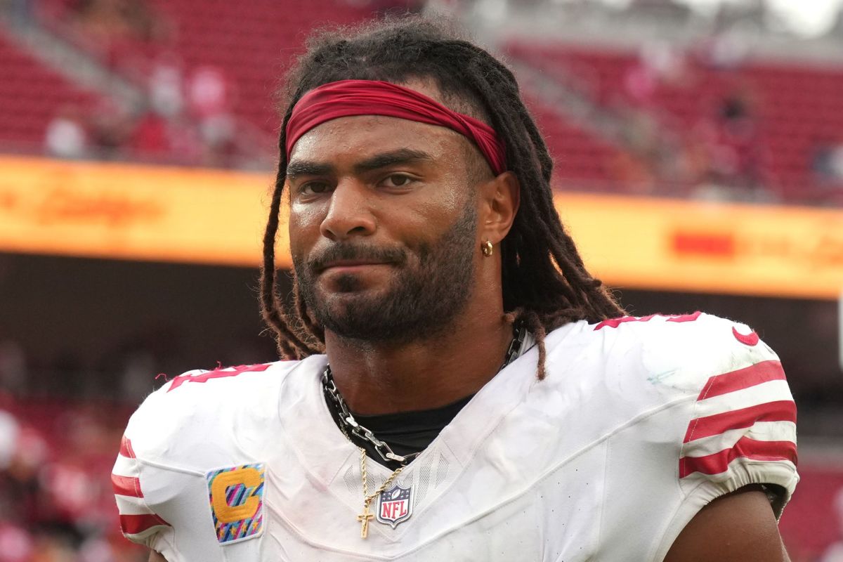 49ers send message to Fred Warner after personal news