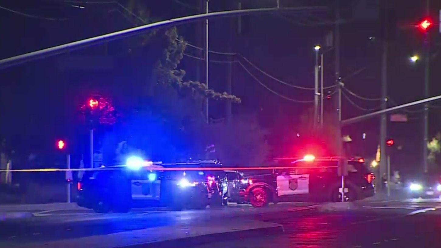Suspect on the run after shooting on Sacramento's Meadowview Road leave ...